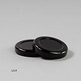 43-2030 Lug Black Metal Lid Plastisol Lined - L019